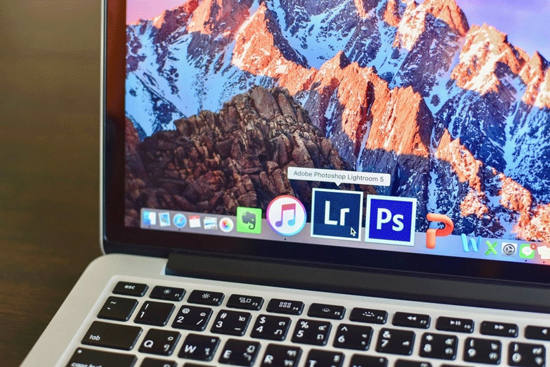 MacBook Dock Guide: Enhance with Thunderbolt & USB-C – CharJenPro